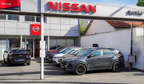 Nissan Rousseau Automobile